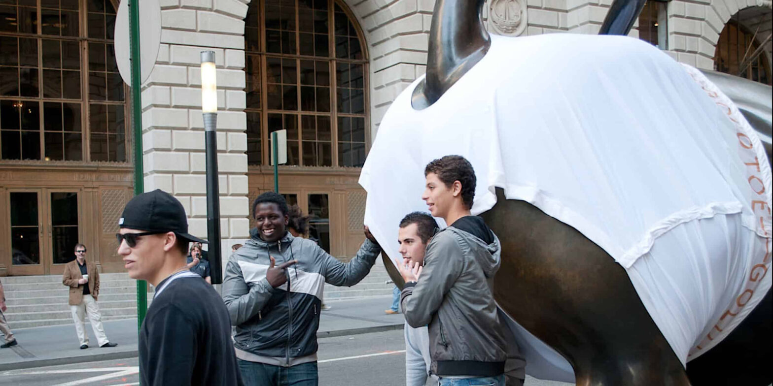 Guerilla Marketing: Tactics, Types & 10 Examples